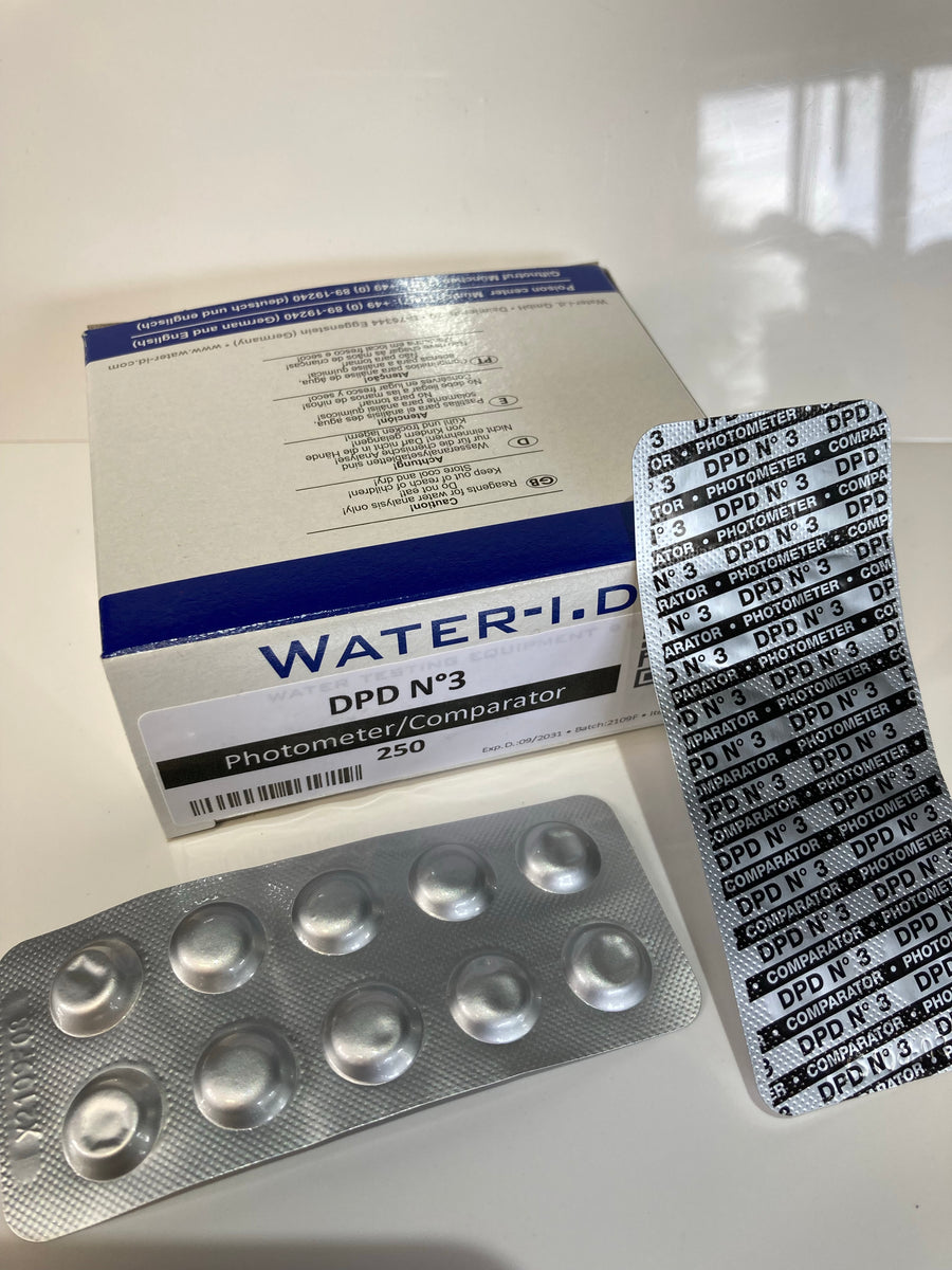 DPD 3 photometer 250 – Blue Sky Chemicals